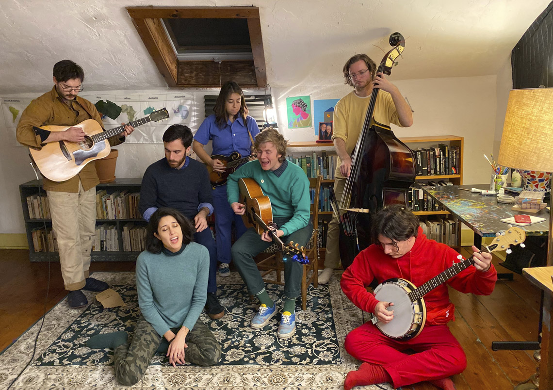 Pinegrove - 11:11 × NEØLYD ― Magazin für Popkultur